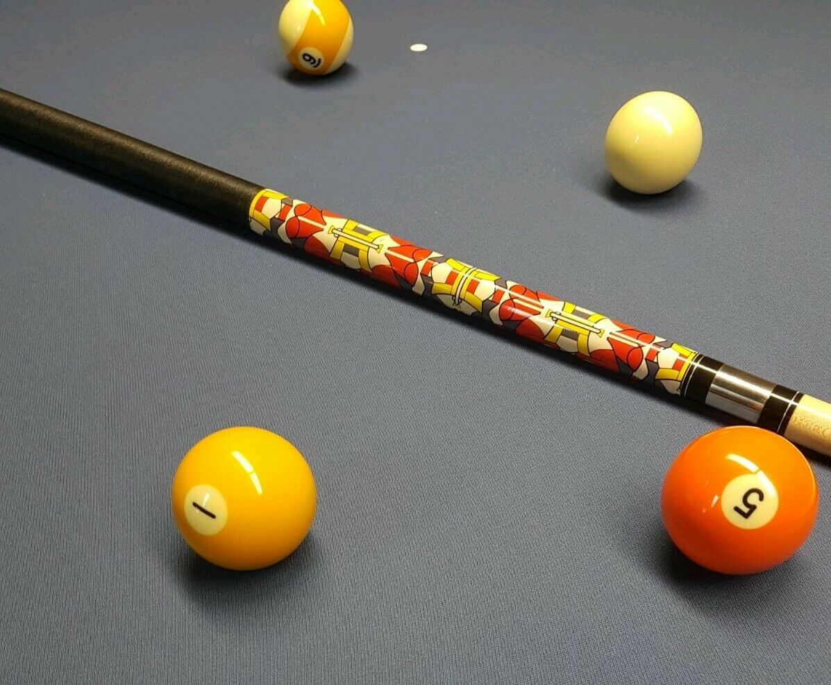 EROTIC ABSTRACT ART 9 ball 2 piece maple cue with linen wrap – Bulldog ...