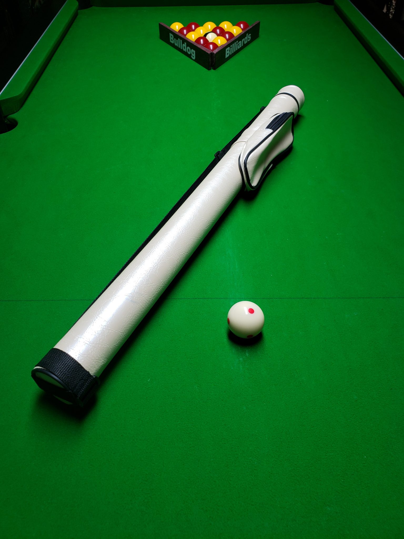 2 piece cue case for centre jointed cues, carry strap and accessory ...