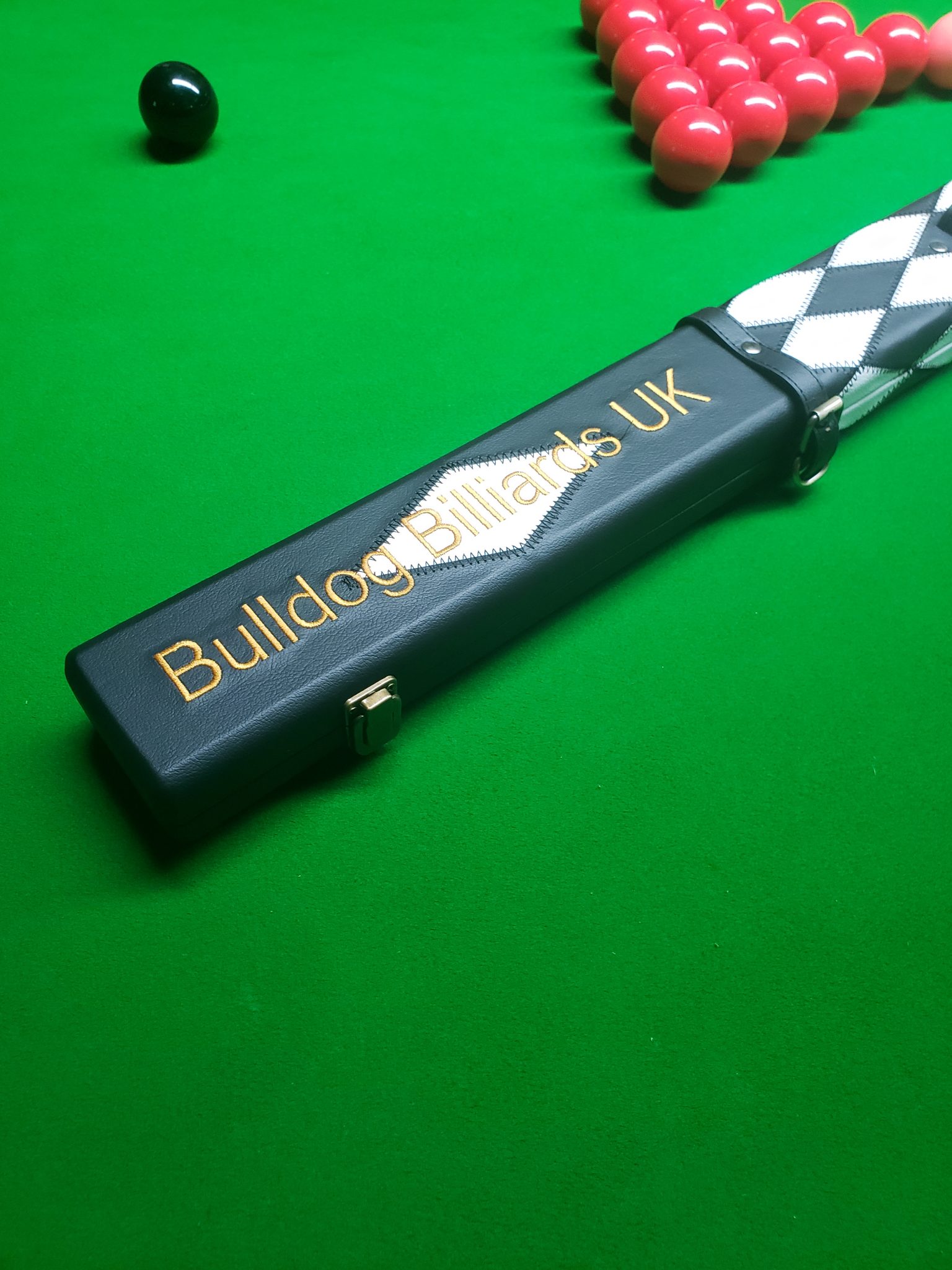 Bulldog Billiards UK – Suppliers of pool and snooker products