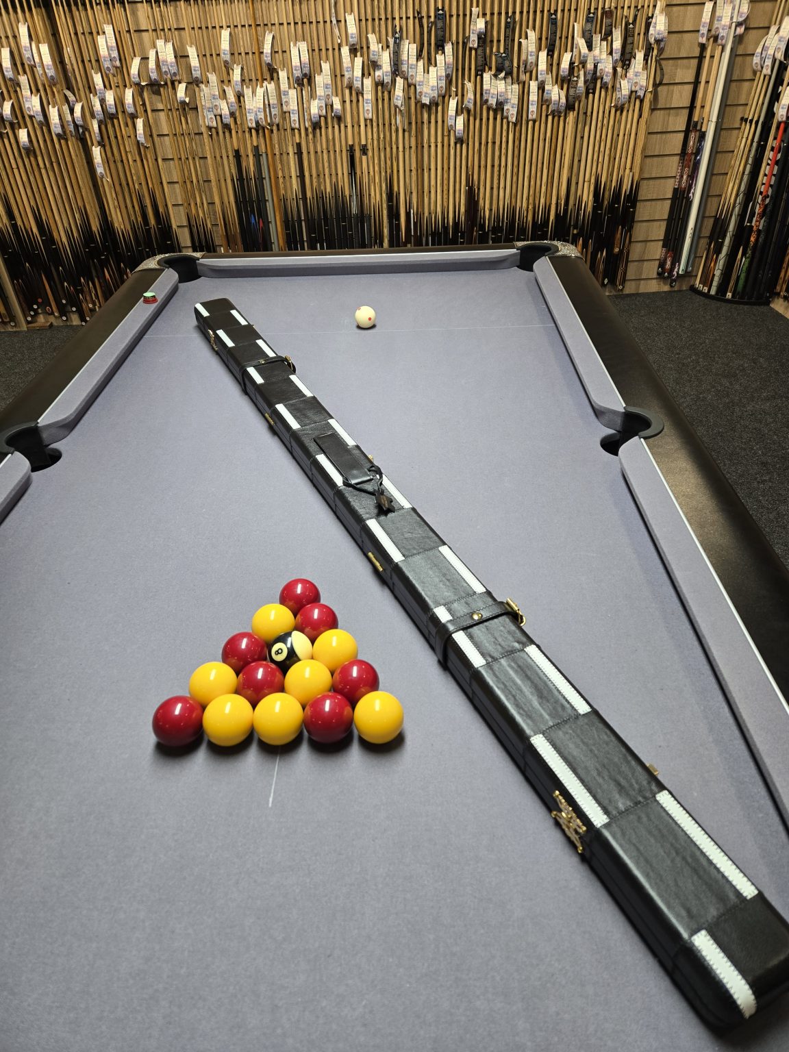 Bulldog Billiards UK – Suppliers of pool and snooker products